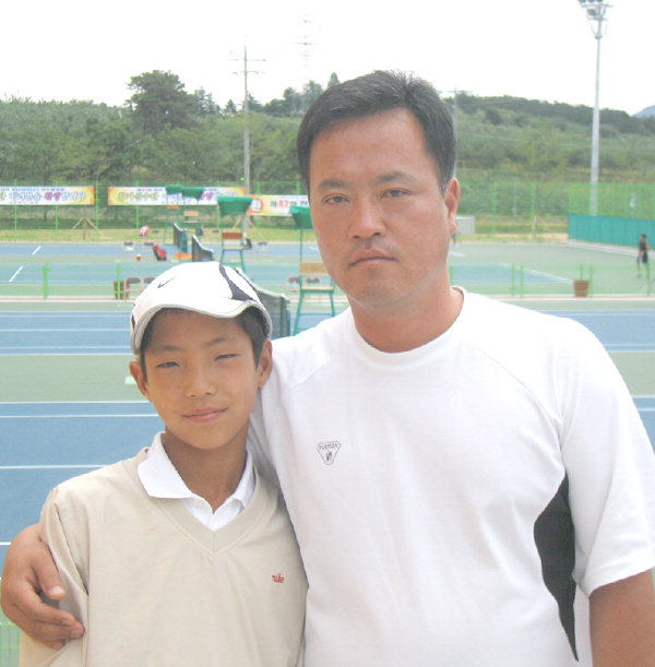 테니스 마니아 아버지의 삼천지교 | 영남일보 - 사람과 지역의 가치를 생각합니다.