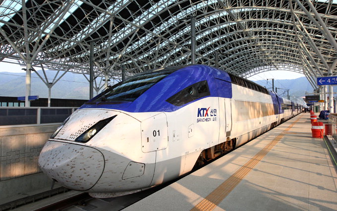 동대구역 KTX 이용객 작년 1천288만 명…첫 해보다 2배 증가 | 영남일보 - 사람과 지역의 가치를 생각합니다.