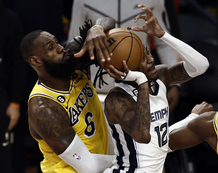 마이애미 버틀러 56점 폭발…NBA 승률 1위 밀워키, PO 탈락 위기 | 영남일보 - 사람과 지역의 가치를 생각합니다.